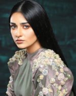 Sarah Khan Age, Wiki, Husband, Family, Biography, Instagram